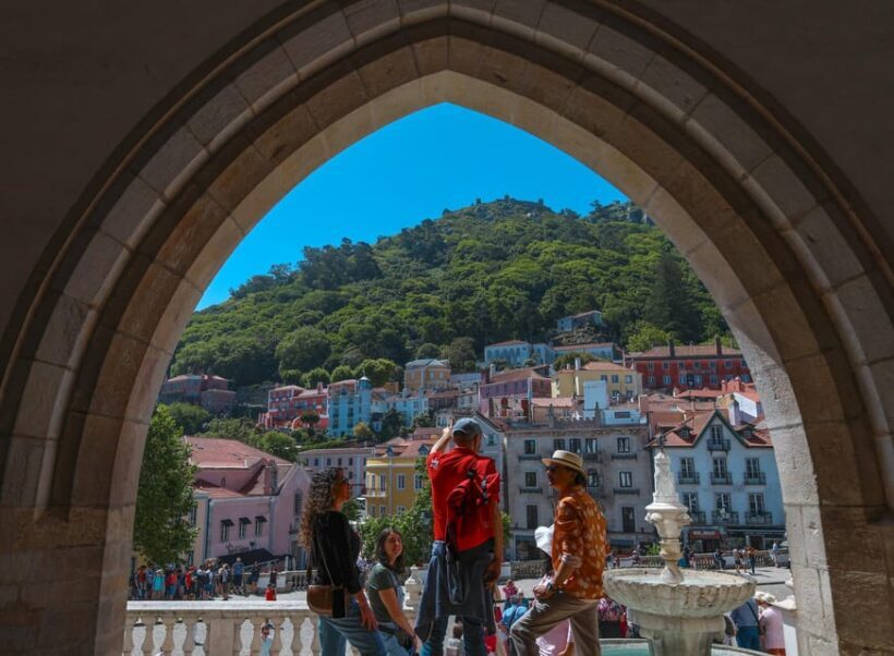 From Lisbon: Sintra, Nazaré, and Fátima Day Trip - What the Tour Includes and How It Works