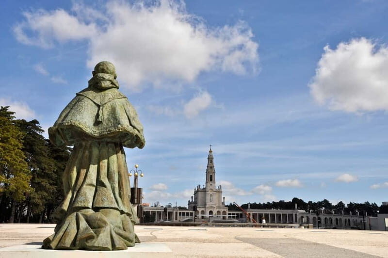 From Lisbon: Small Group Half-Day Fátima Tour - Deep Dive: The Itinerary Breakdown
