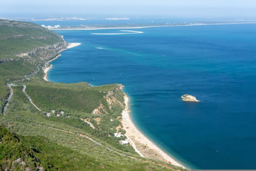 From Lisbon: special Arrábida and Sesimbra tour + drone videos - The Value of the Tour