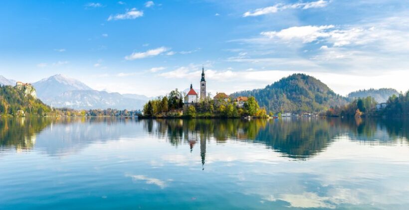From Ljubljana: Lake Bled & Postojna Cave with Entry Tickets - How This Tour Works