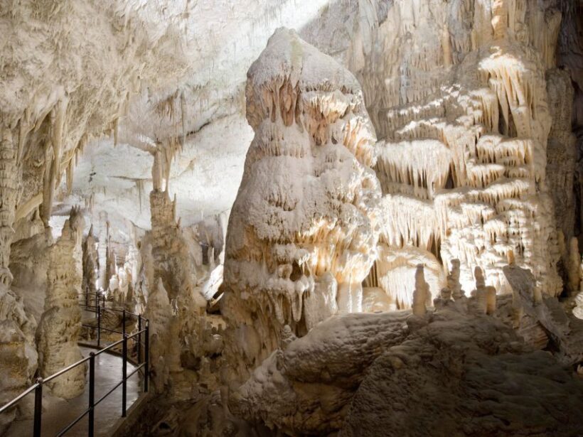 From Ljubljana: Postojna Cave & Predjama Castle Half-Day - FAQs