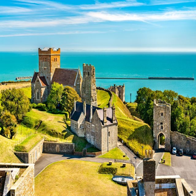 From London: Dover Castle and White Cliffs Tour by Car - A Closer Look at the Tour Experience