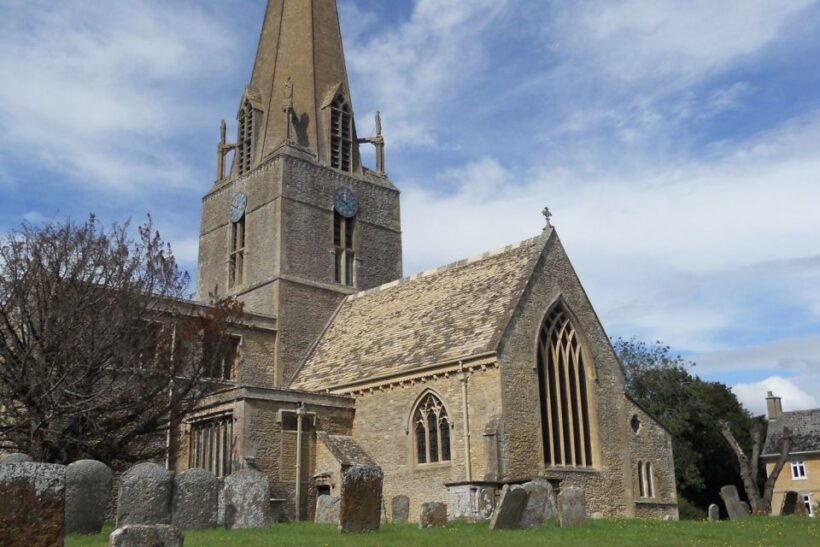 From London: Downton Abbey and Village Coach Tour - Introduction