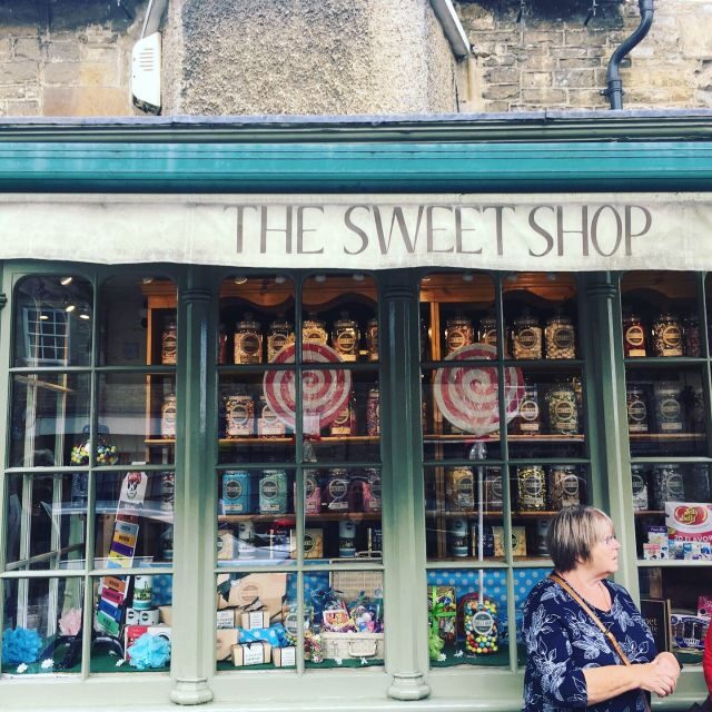From London: Full-Day Guided Tour of the Cotswolds - Potential Drawbacks and Considerations