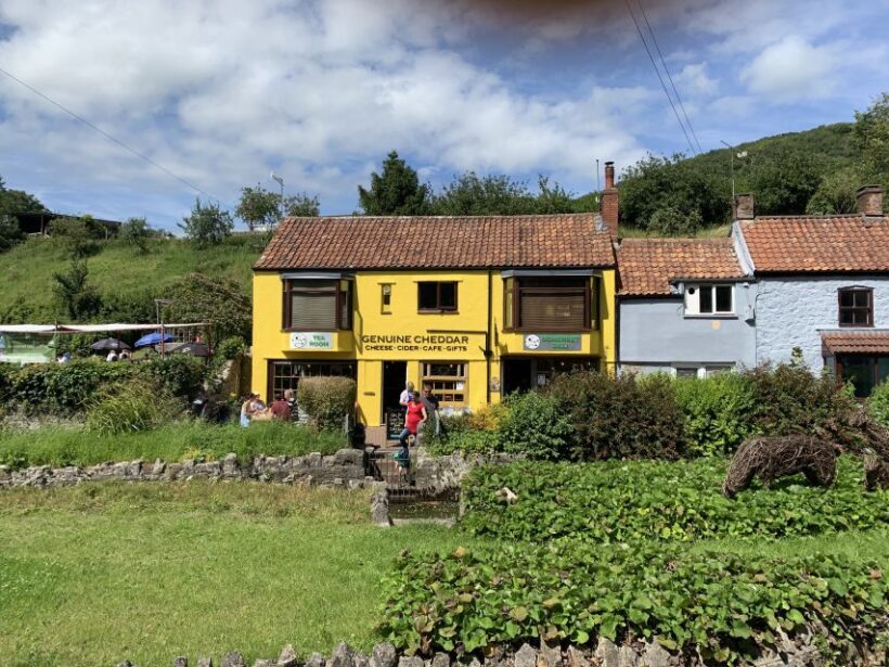 From London: Glastonbury and Cheddar Gorge Guided Day Trip - The Sum Up