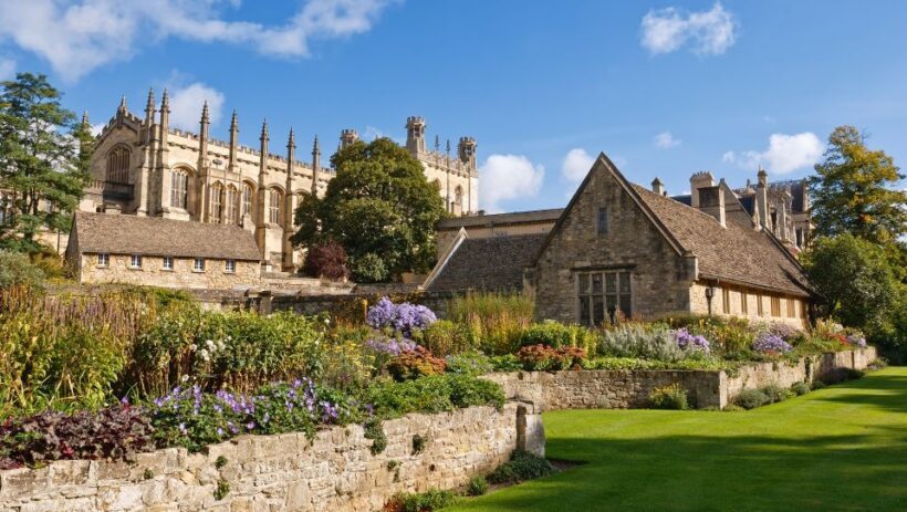 From London: Oxford and Cambridge Universities Tour - Key Points