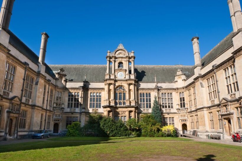 From London: Oxford and Cambridge Universities Tour - FAQ