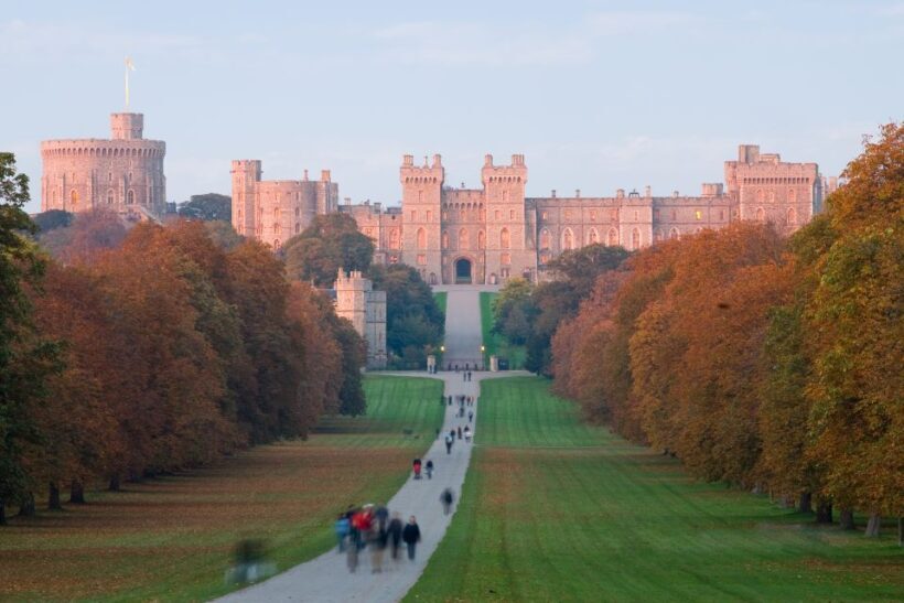 From London: Royal Windsor Afternoon Tour - Discovering Windsor: The Town and Its Heritage