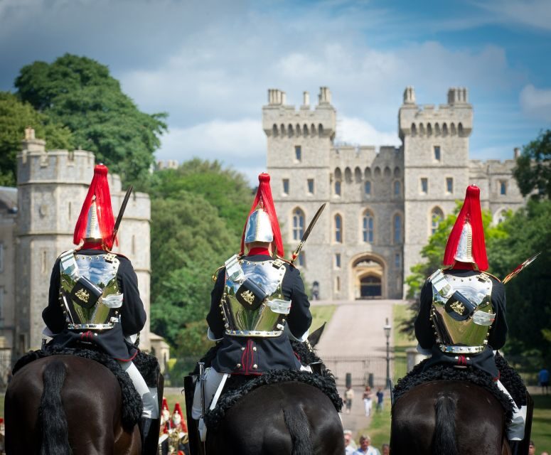 From London: Royal Windsor Afternoon Tour - The Town of Windsor: Walks and Shops