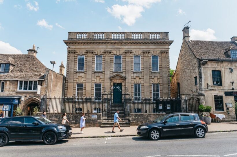 From London: Small Group Cotswolds Villages Tour - FAQ