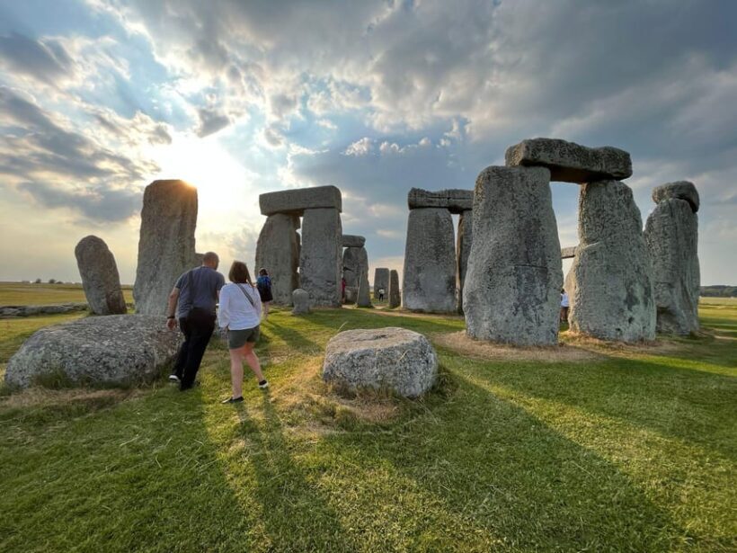 From London: Stonehenge, Bath & Lacock Full-Day Sunrise Tour - Setting the Scene: What to Expect at a Glance