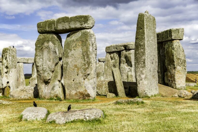 From London: Stonehenge Half-Day Tour - Exploring at Your Own Pace