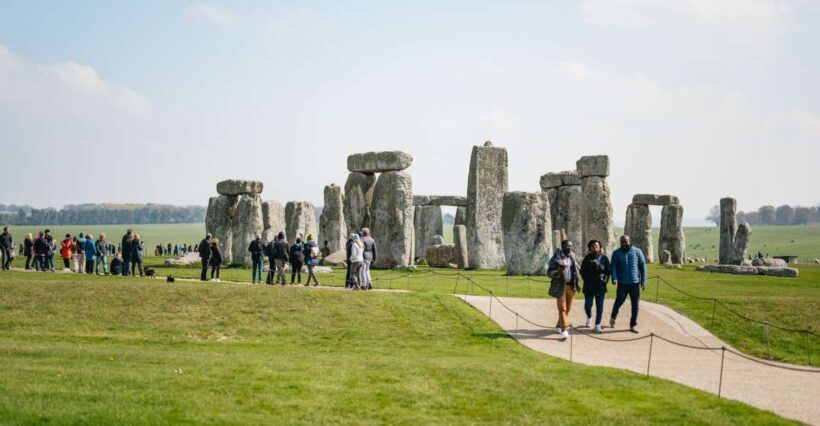 From London: Stonehenge Half-Day Trip with Snack Pack Option - Who Should Consider This Tour?
