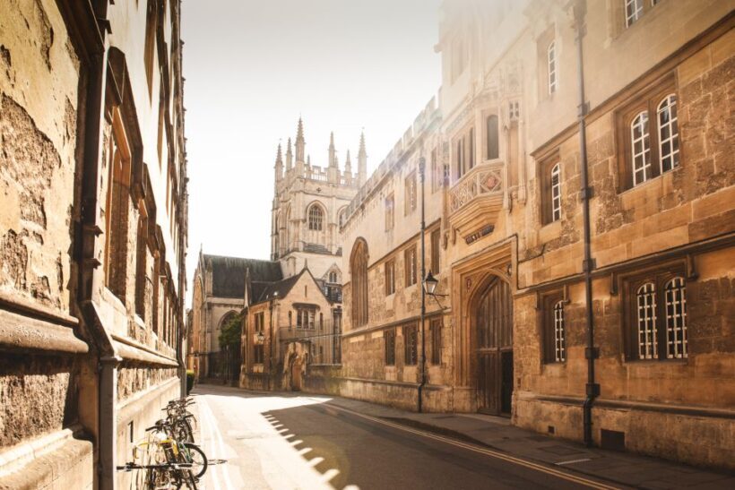 From London: Windsor, Stonehenge, Bath & Oxford 2-Day Tour - Exploring the Itinerary in Detail