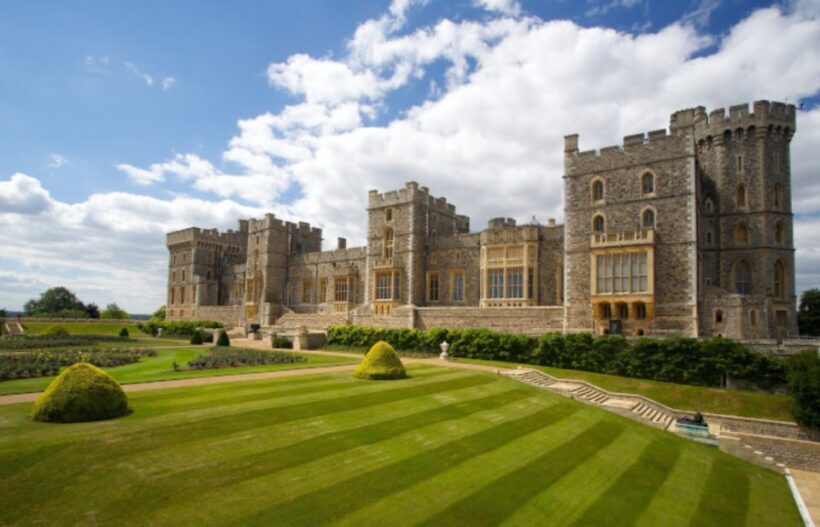 From London: Windsor, Stonehenge, Bath & Oxford 2-Day Tour - Transportation and Accommodation
