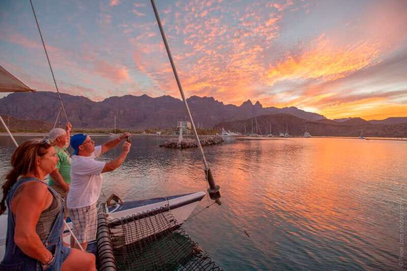 From Loreto: Sunset Appetizers & Open Bar Catamaran Cruise - A Closer Look at the Experience
