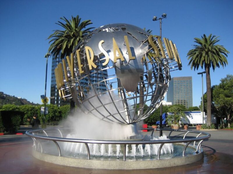 From Los Angeles: Full Day L.A Suburbs and Attractions tour - Who Should Book This Tour?