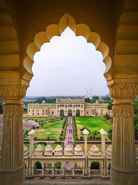 From Lucknow: 1 Day Tour With Private Car & Driver - An Introduction to the Lucknow Day Tour