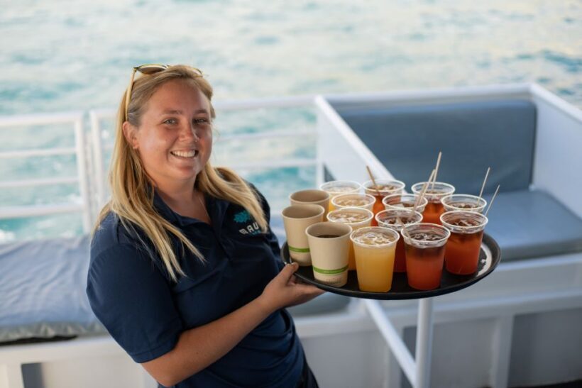 From Ma'alaea: Sunset Dinner Cruise Aboard the Quicksilver - An In-Depth Look at the Sunset Dinner Cruise