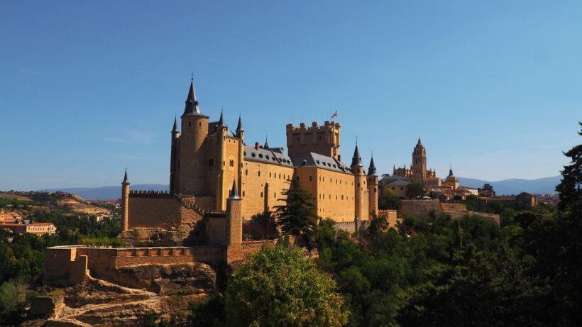 From Madrid: Ávila and Segovia Guided Day Trip - Practical Tips for Your Day Trip