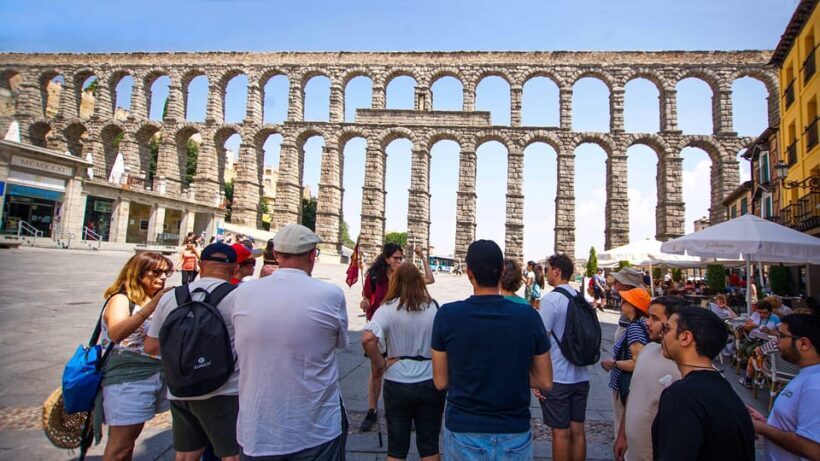 From Madrid: Guided Day Trip to Segovia, optional Alcázar - Discovering Segovia’s Top Sights