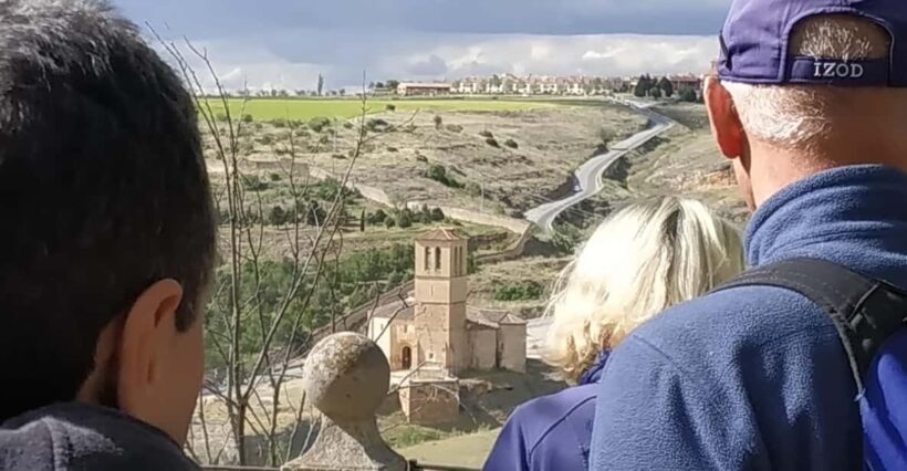 From Madrid: Half-Day or Full-Day Trip to Segovia - Visualizing the Highlights