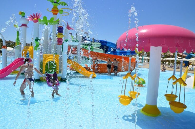 From Madrid: Parque Warner Beach Water Park & Transport - The Experience Provider and Practical Tips