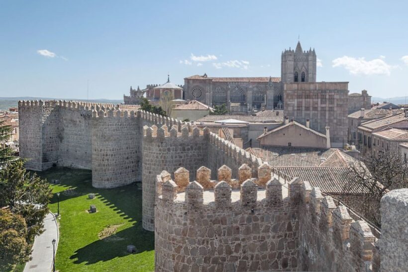 From Madrid: Private Half Day Tour to Avila - A Closer Look at the Itinerary