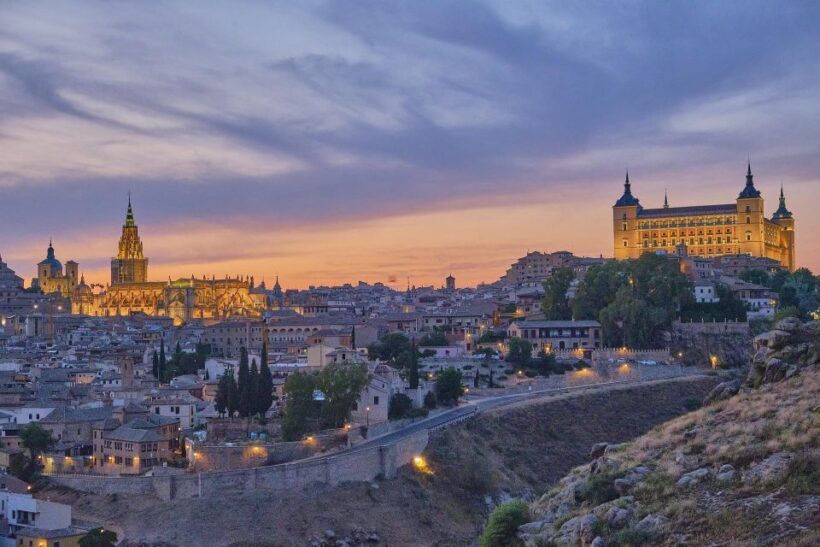 From Madrid: Private Highlights of Toledo Guided Day Trip - Exploring the Itinerary: A Closer Look at What Youll Do