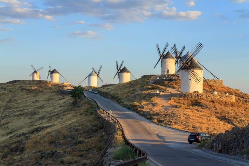 From Madrid: Private Toledo and La Mancha Windmills Day Trip - The Experience: Balance of Education and Scenery