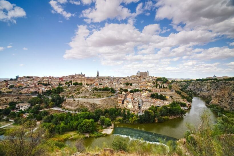 From Madrid: Toledo and Segovia Guided Day Trip - Who Should Consider This Tour?