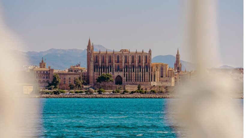 From Magaluf: Palma Bay Sightseeing Cruise with Live Music - Final Thoughts: Who Is This Tour Best For?