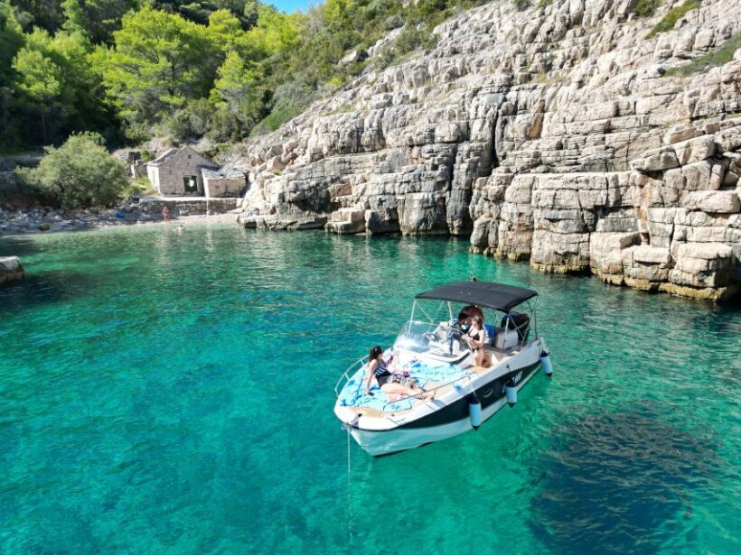 From Makarska: Hidden Gems of Hvar Island's North Shore - Mala Stiniva: A Cliff-Jumping Paradise
