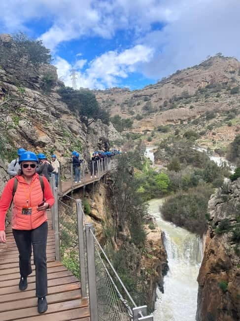 From Malaga: Caminito del Rey guided tour + round-trip transportation - Authentic Insights from Travelers