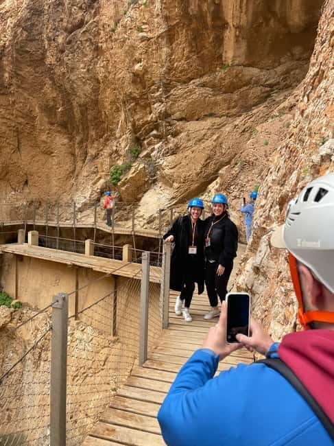 From Malaga: Caminito del Rey guided tour + round-trip transportation - Who Should Consider This Tour