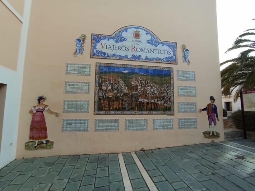 From Málaga: private tour to Ronda and Setenil - Key Points