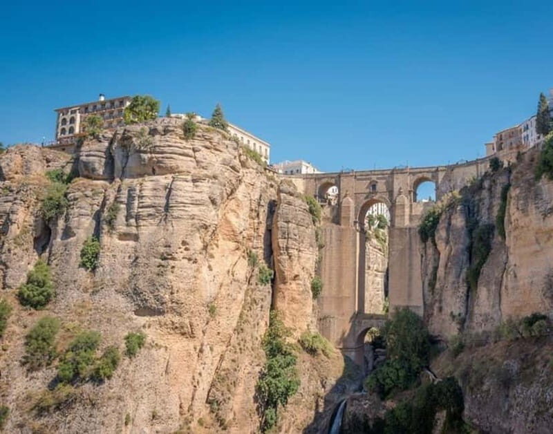 From Malaga: Ronda & Setenil de las Bodegas Guided Day Trip - Key Points