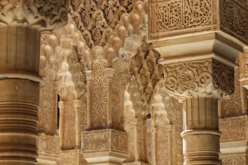 From Málaga: Sunset Alhambra Tour with Tickets - What to Expect on the Day