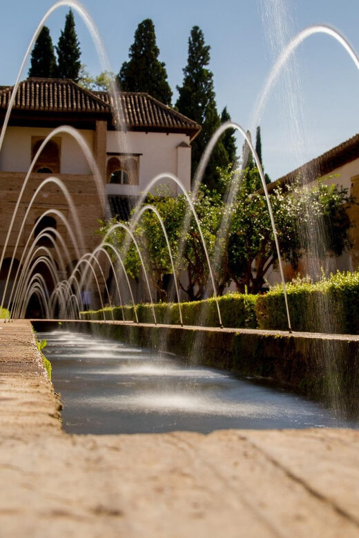 From Málaga: Sunset Alhambra Tour with Tickets - Who Should Consider This Tour?