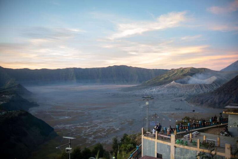 From Malang : Mount Bromo Sunset English Guide Shared Tour - The Experience Provider and Booking Flexibility