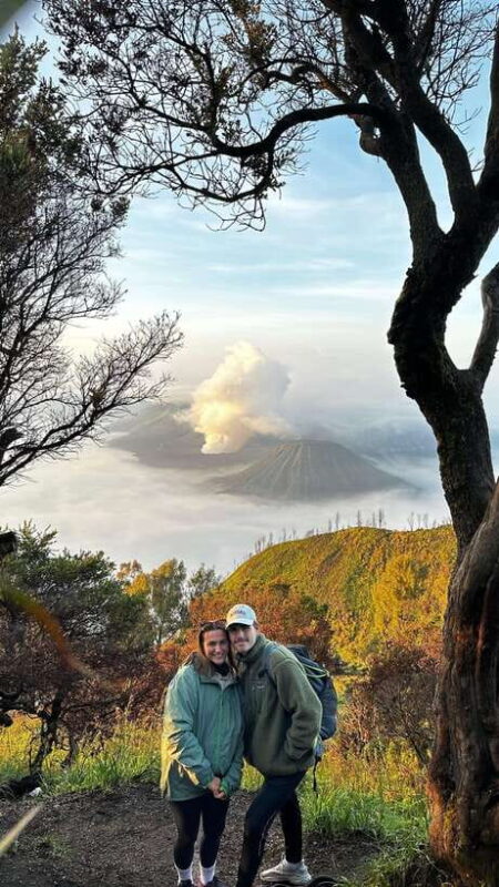 From Malang: Shared Bromo Sunrise Tour with Breakfast - Key Points
