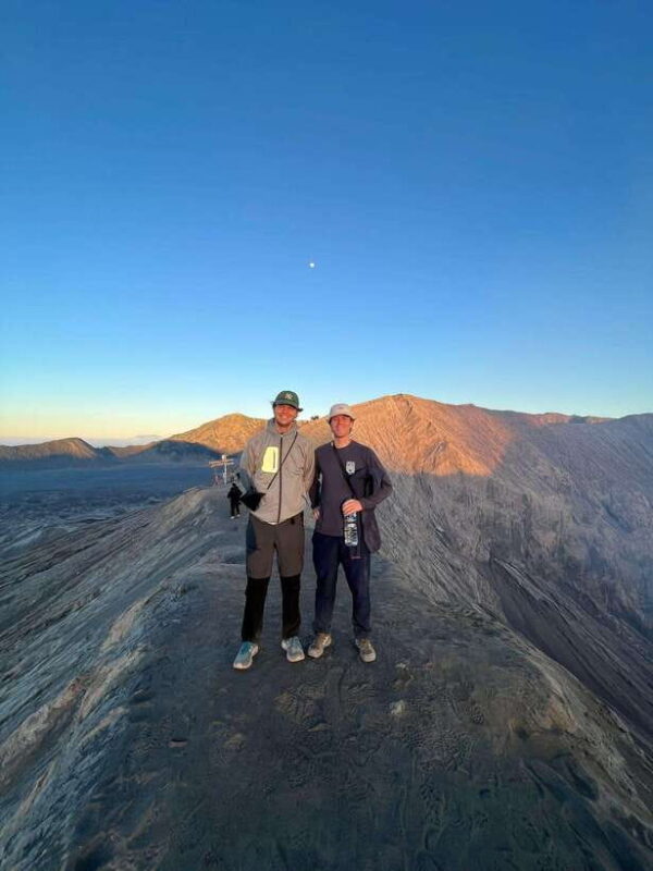 From Malang : Sharing tour with Jeep for Sunrise in Bromo - The Experience of a Lifetime, with Caveats