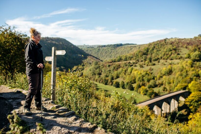 From Manchester: Derbyshire and Peak District Day Trip - The Value for Money