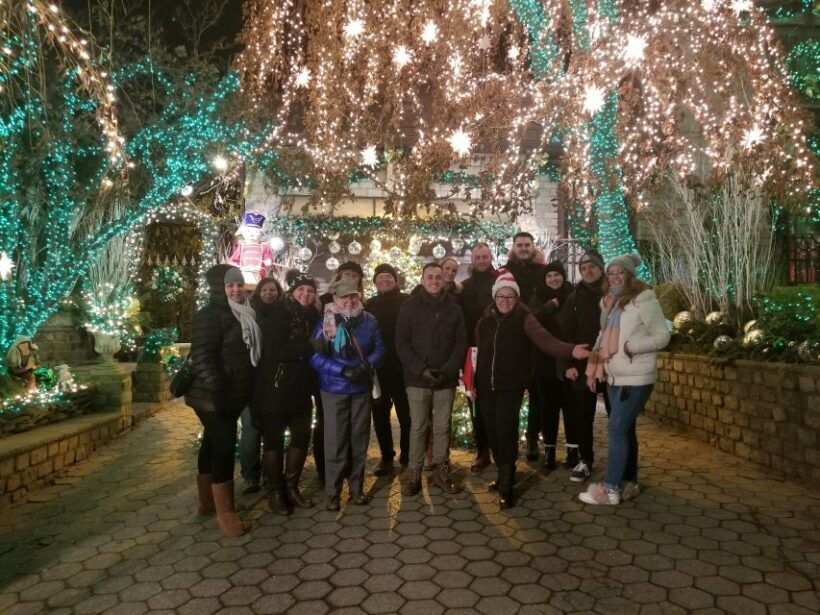 From Manhattan: 4-Hour Brooklyn Christmas Magic Tour - FAQ