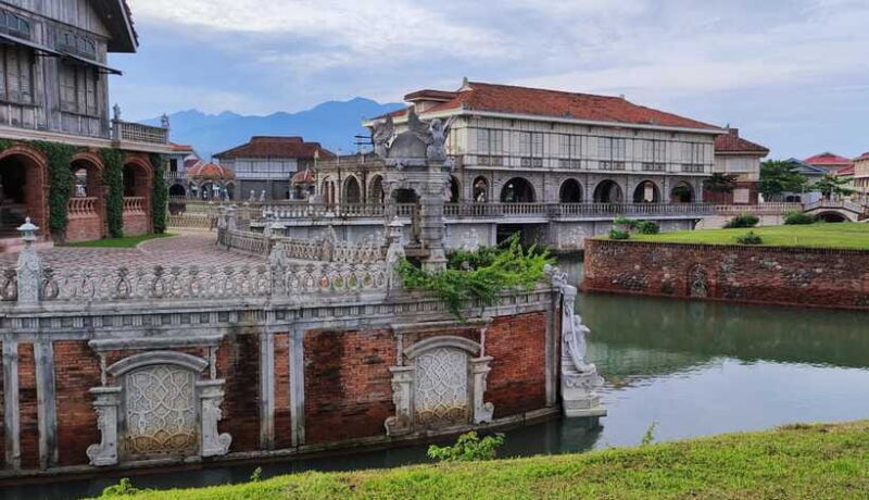 From Manila: Las Casas Filipinas de Acuzar Guided Day Trip - What to Bring and What to Avoid