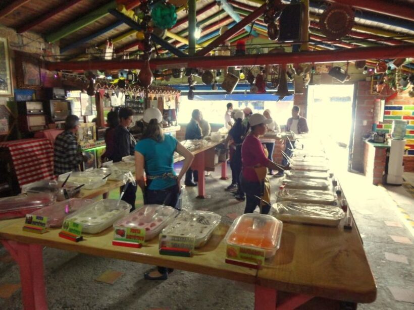 From Medellín: El Retiro Private Tour with Food Tastings - Key Points