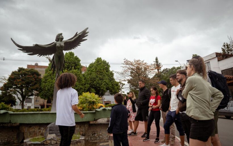 From Medellin: Guatape El Peñol with boat + gastronomic tour - Final Thoughts: Who Should Consider This Tour?