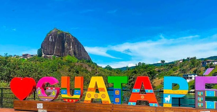 From Medellin: Guatapé & Peñol Rock with Boat & farm animals - An In-Depth Look at the Tour Experience