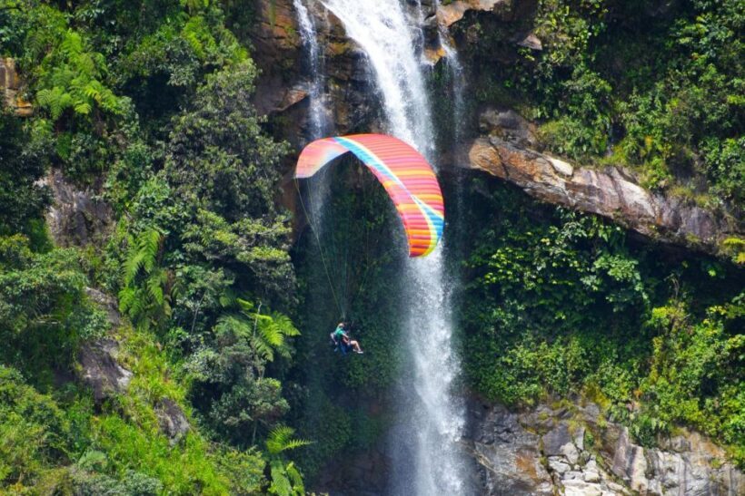 From Medellín: Paragliding Flight and Guatape Tour - What to Bring and Tips for a Great Experience