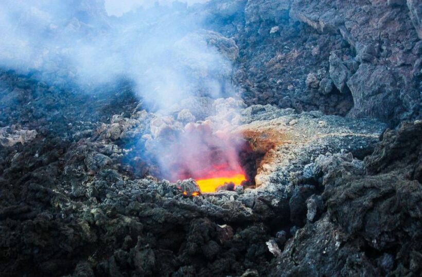From Messina to Etna Volcano, Naxos, Taormina and Castelmola - Who Will Appreciate This Tour?